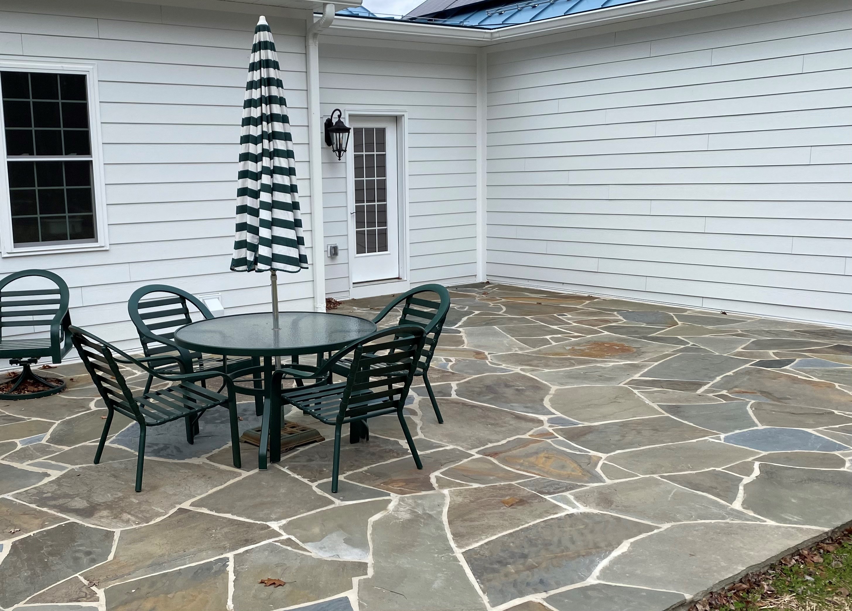 Irregular PA Bluestone Patio