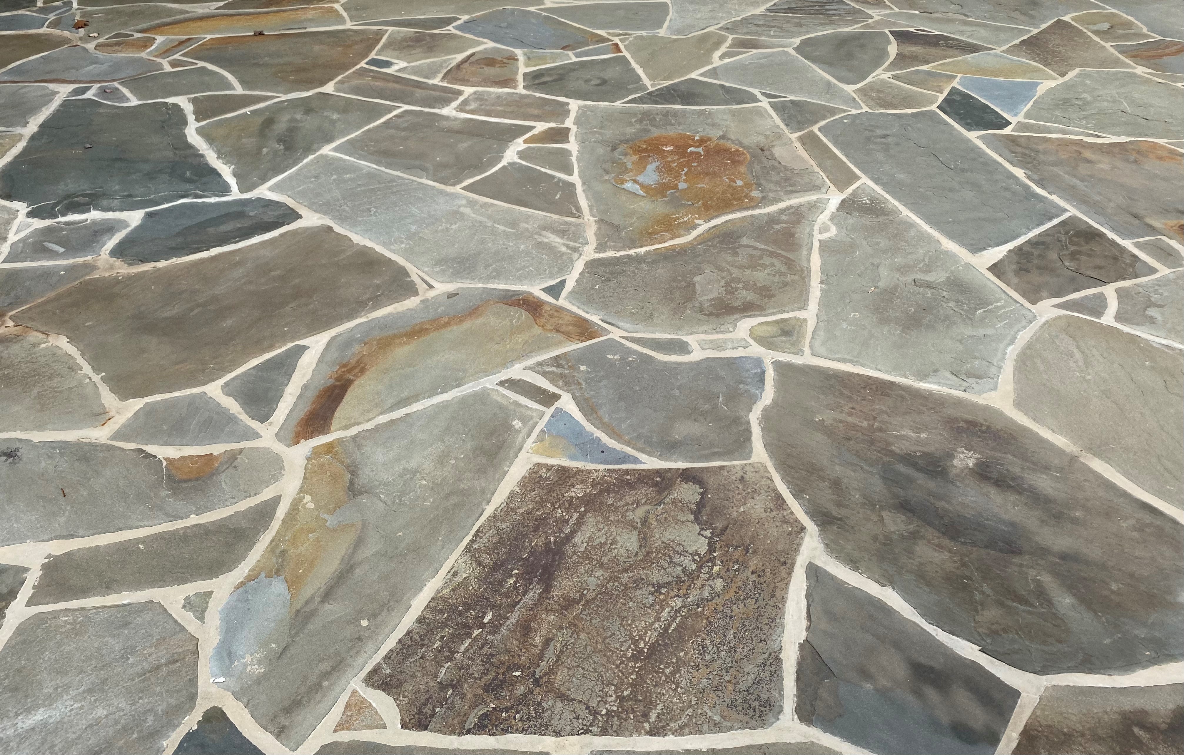 Irregular PA Bluestone Patio
